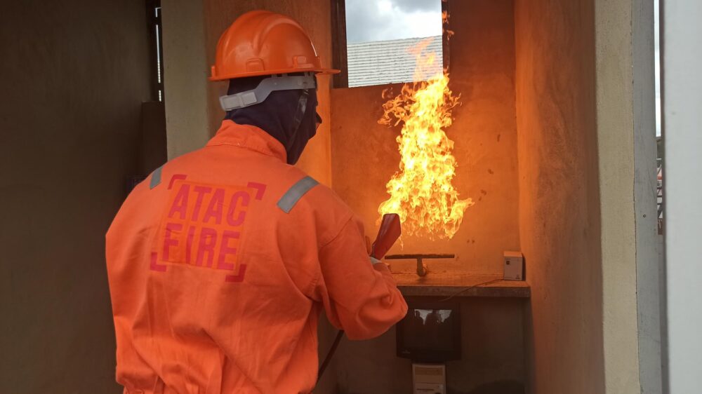 Atac Fire CACI - Curso Avançado de Combate a Incêndio - Atac Fire